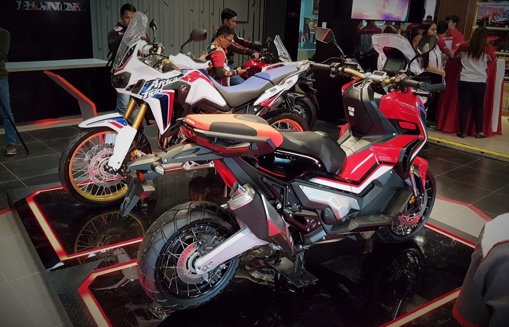 Big Bikes to Drool for at The Honda Big Bike Flagship Store - Pinoy Guy ...