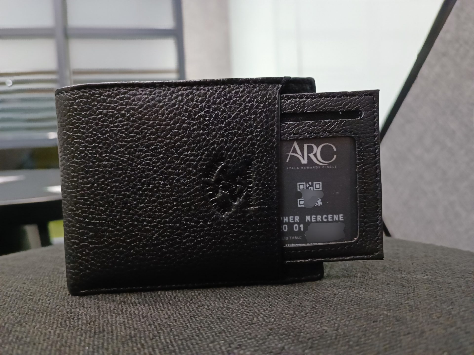 Beverly Hills Polo Club Men’s Bi-Fold wallet with slide-in mini ...