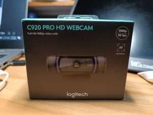 Logitech C920 PRO HD Webcam: Impress your colleagues during video calls ...