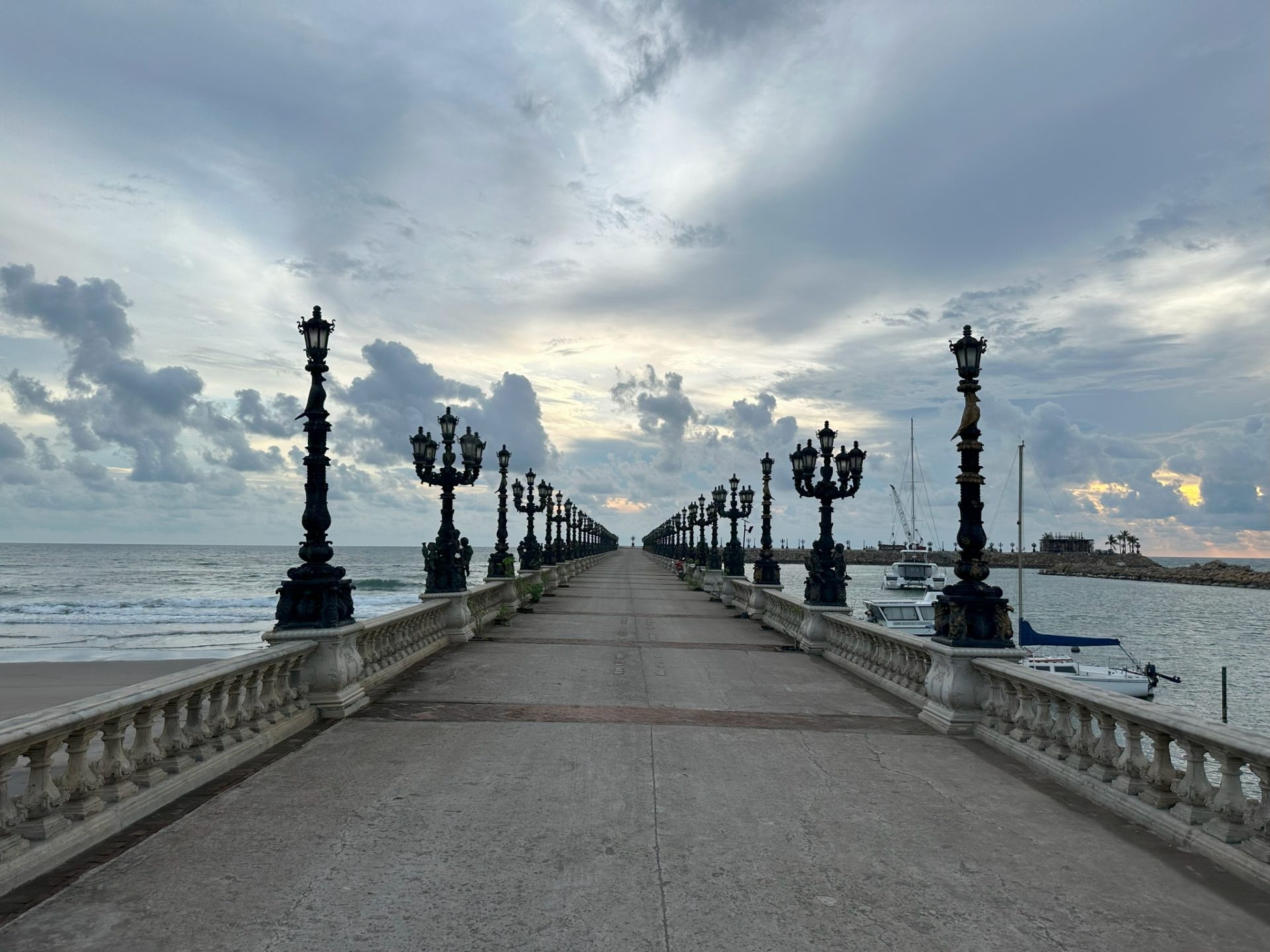 Experiencing Las Casas Filipinas de Acuzar - Pinoy Guy Guide
